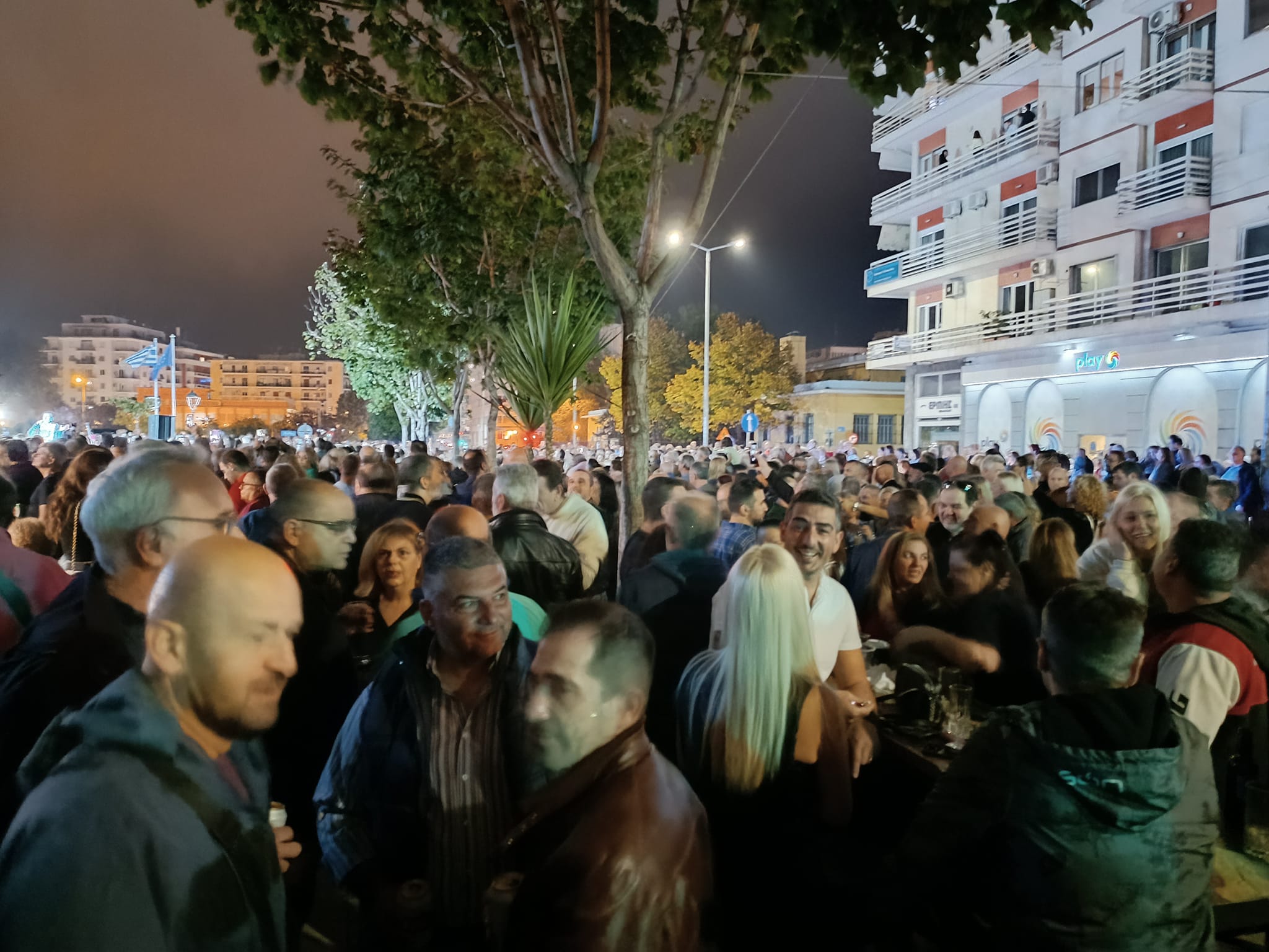 Ήταν η εποχή της Disco και φυσικά καμιά σχέση με τον Πασχάλη - Εβδόμη Ημέρα