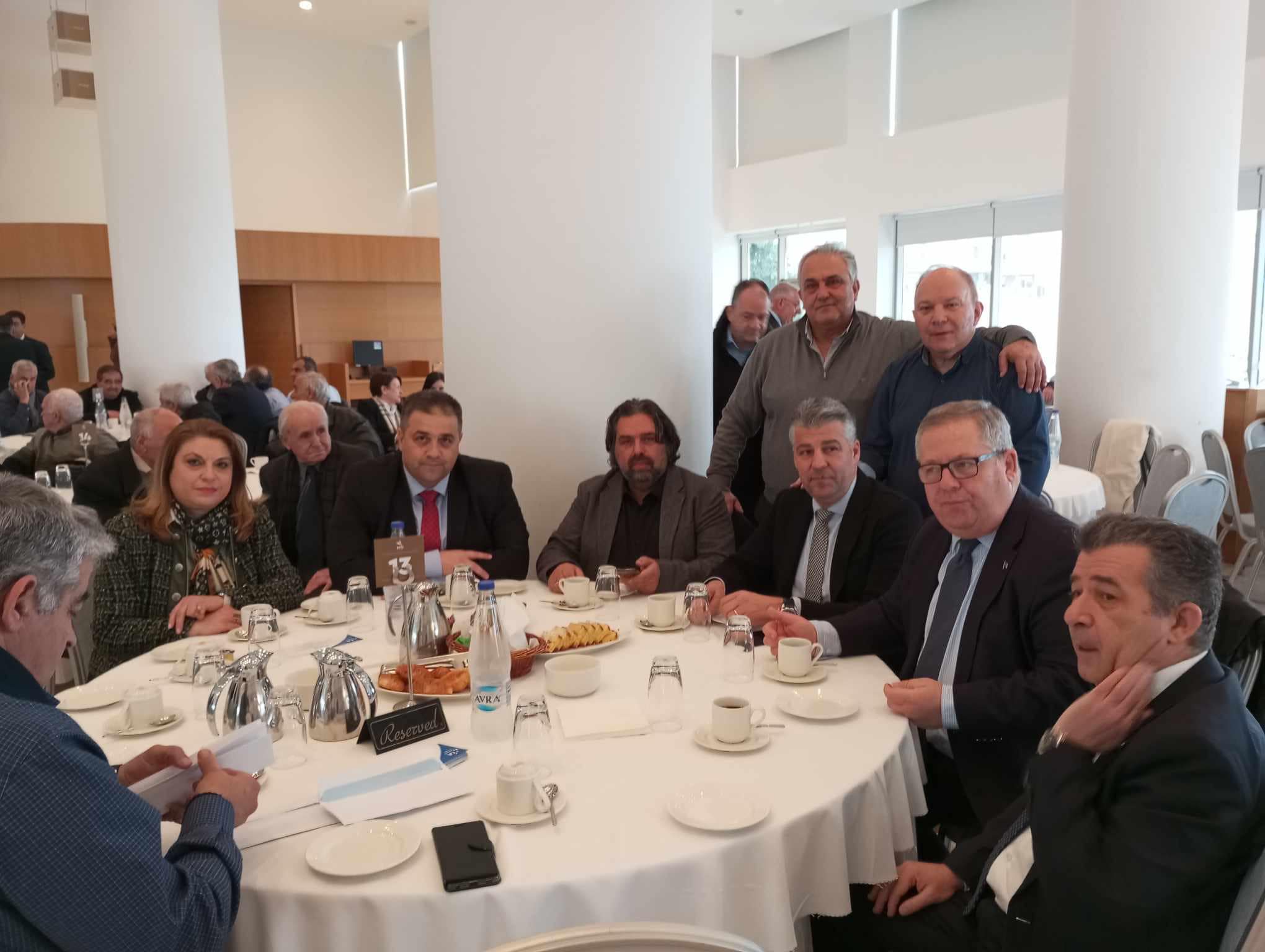 Δεν είχε κόσμο η πίτα της ΝΔ και οι πνευματικές αναζητήσεις της κ ...